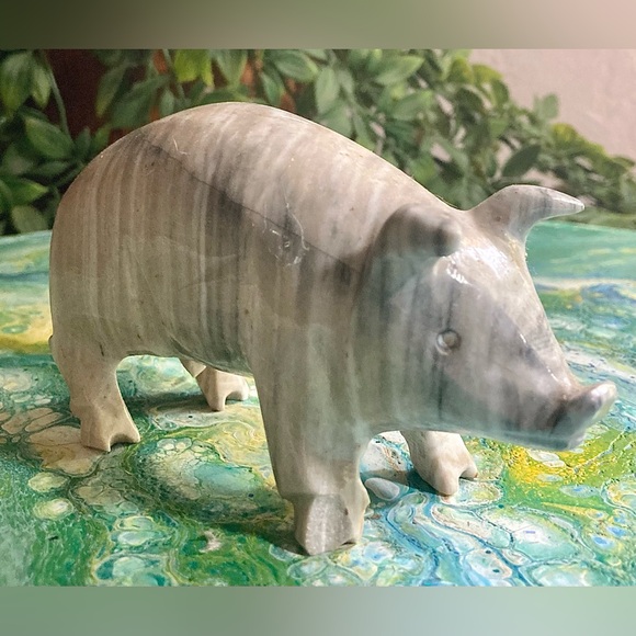 Accents | Vtg Gray White Marble Pig Figurine | Poshmark